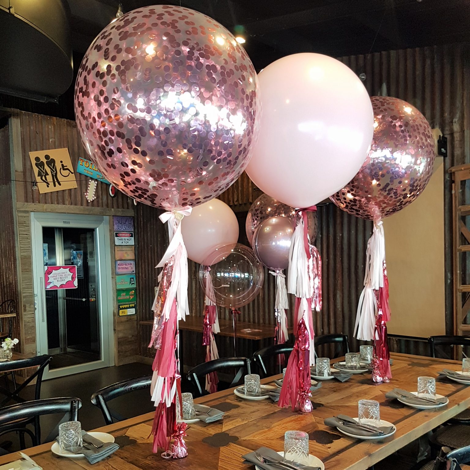 Table Centrepieces - Party Splendour